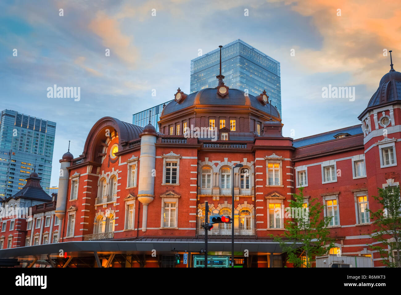 Tokyo Station in Tokyo, Japan Tokyo, Japan - April 27 2018: Tokyo ...