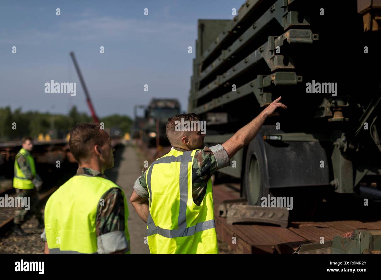Dutch Marines in cooperation of MOVECON units load their equipment on ...