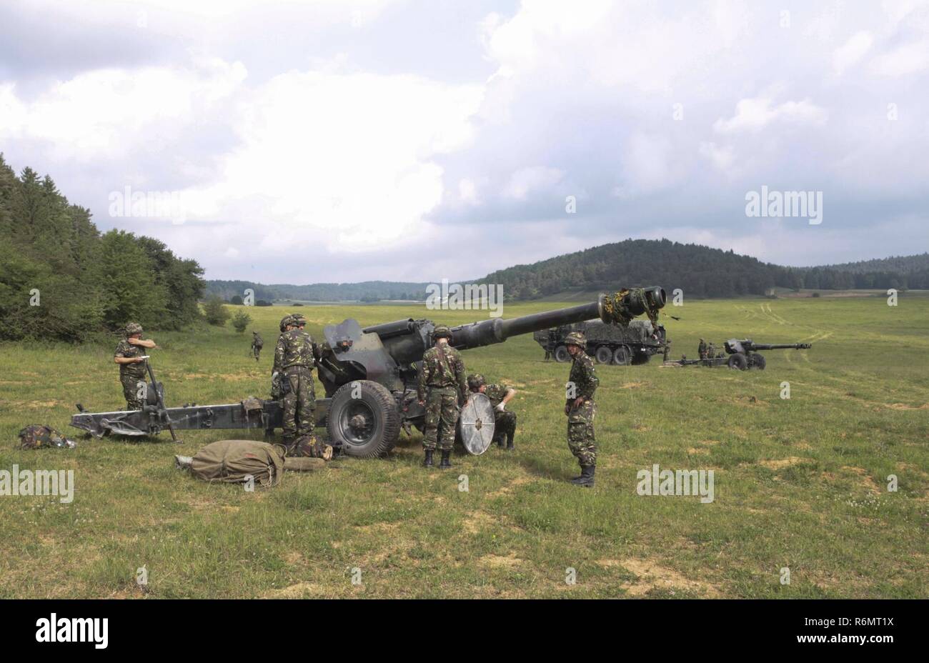 Romanian Soldiers with the 1st Battery (Draculas), 817th Field ...