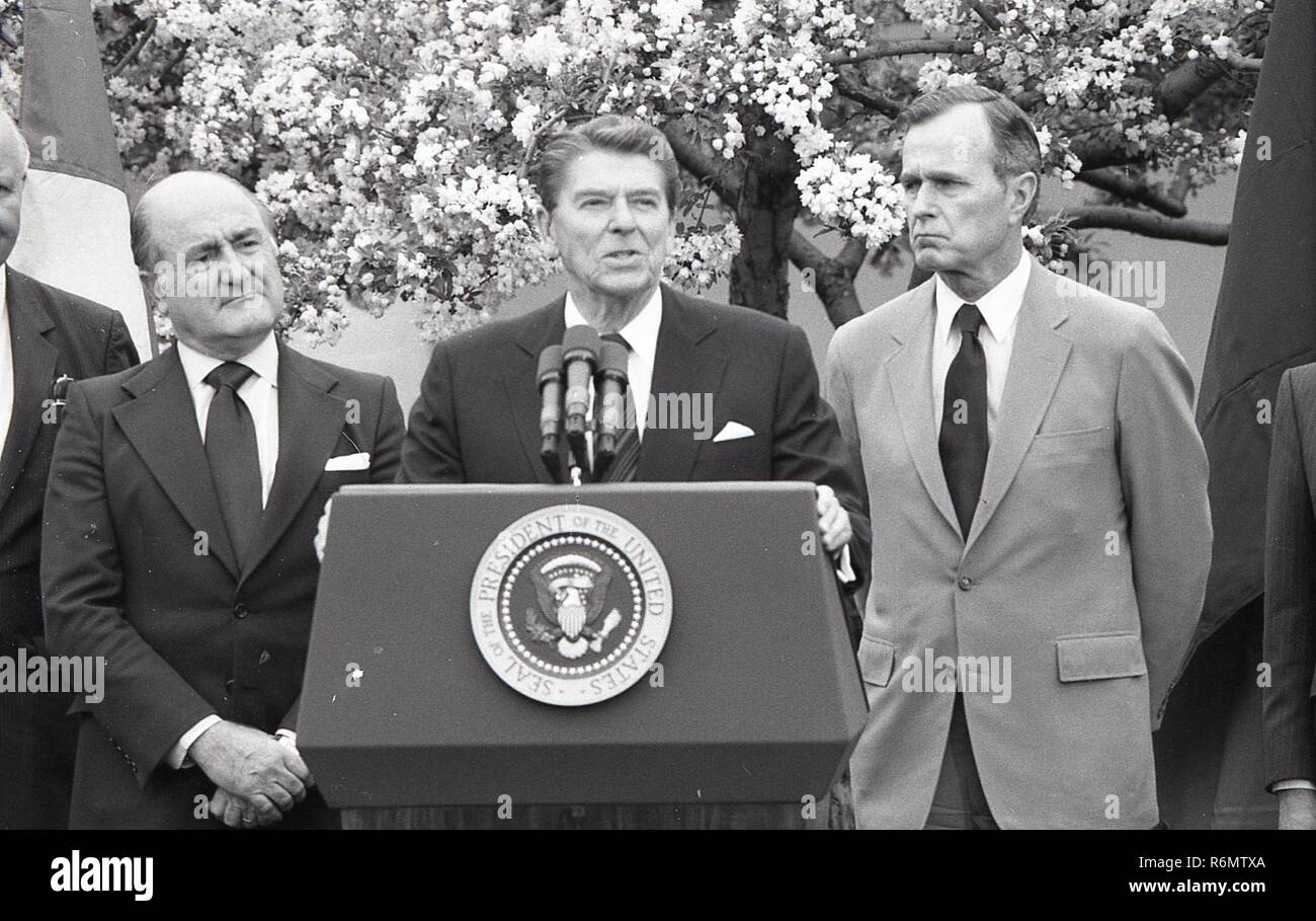 PRESIDENT REAGAN ANNOUCES SCHOLASHIP PROGRAM FOR CARIBBEAN STUDENTS TO ...