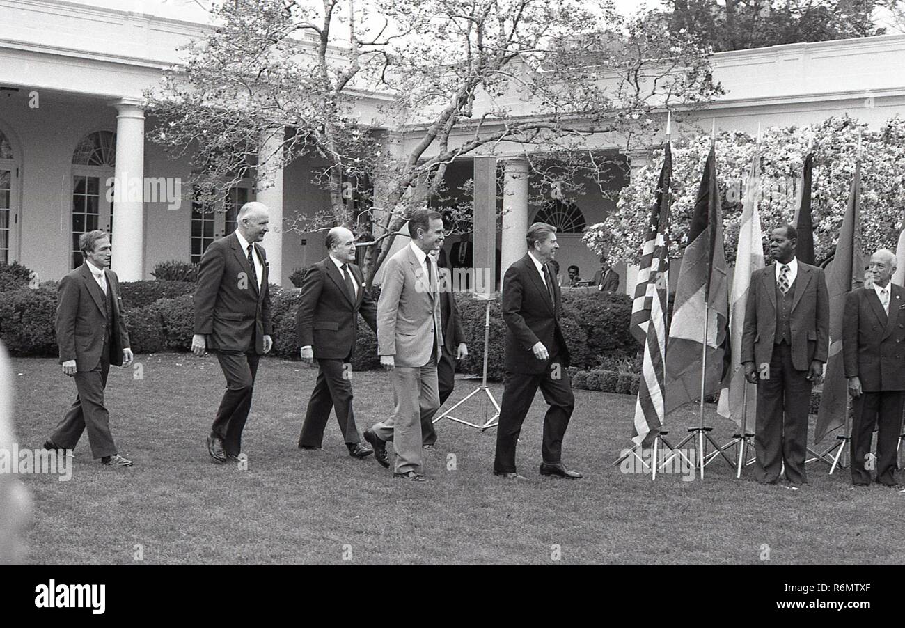 Scholaship hi-res stock photography and images - Alamy