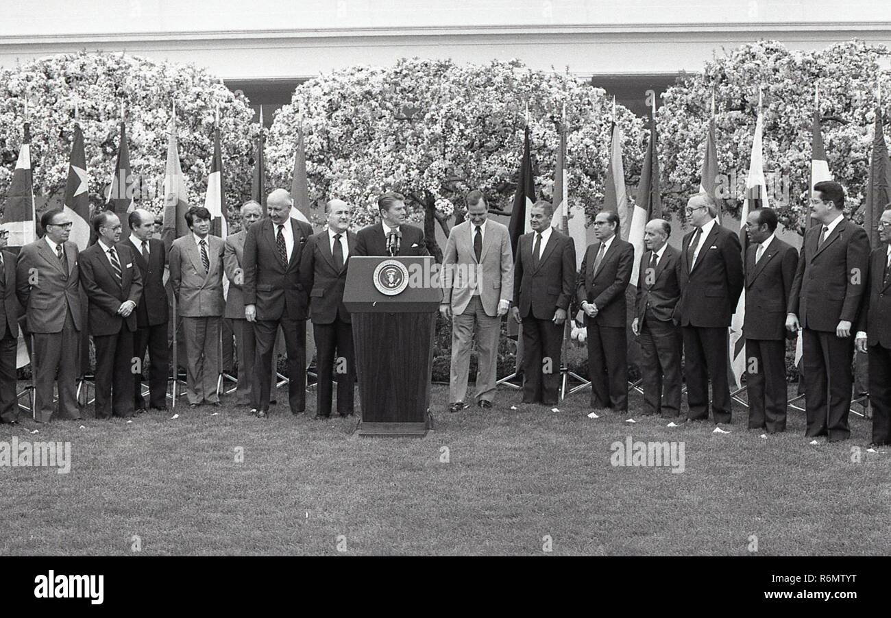 PRESIDENT REAGAN ANNOUCES SCHOLASHIP PROGRAM FOR CARIBBEAN STUDENTS TO ...