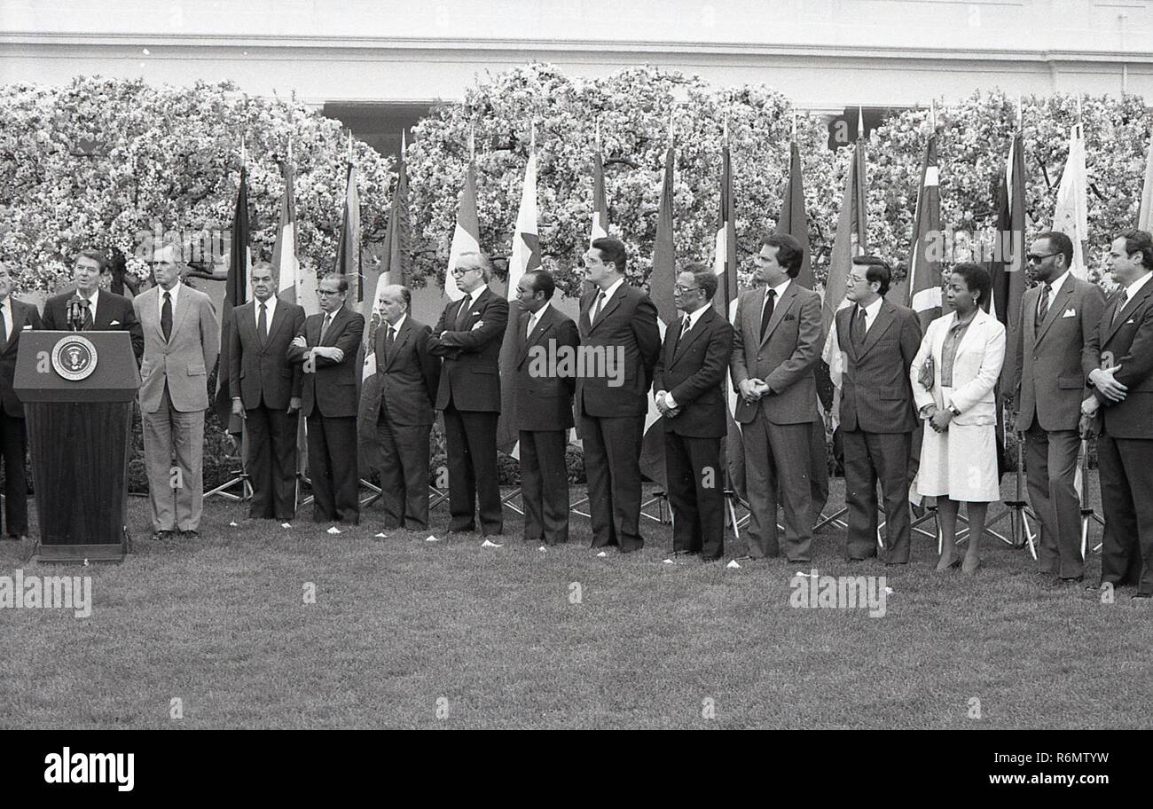 PRESIDENT REAGAN ANNOUCES SCHOLASHIP PROGRAM FOR CARIBBEAN STUDENTS TO ...