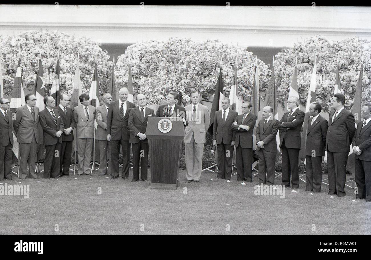 PRESIDENT REAGAN ANNOUCES SCHOLASHIP PROGRAM FOR CARIBBEAN STUDENTS TO ...