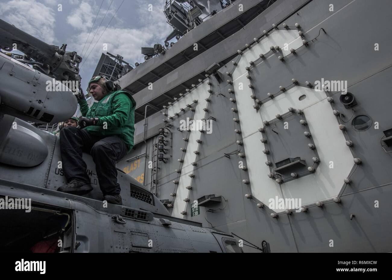 WESTERN PACIFIC (May 31, 2017) Aviation Structural Mechanic 1st Class ...