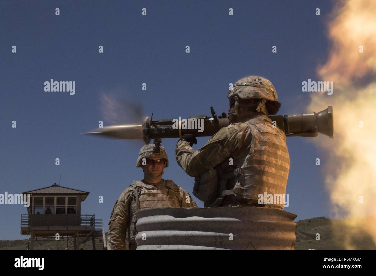 M136 at4 light anti armor weapon hi-res stock photography and images ...