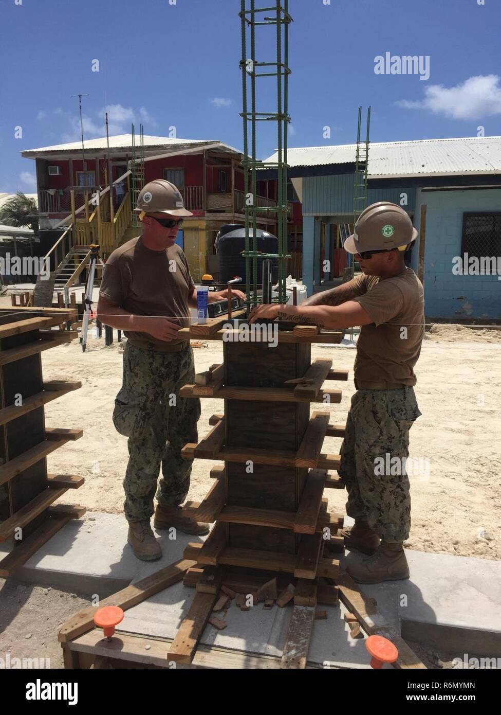 EBEYE, Republic of the Marshall Islands (May 26, 2017) Builder 1st ...