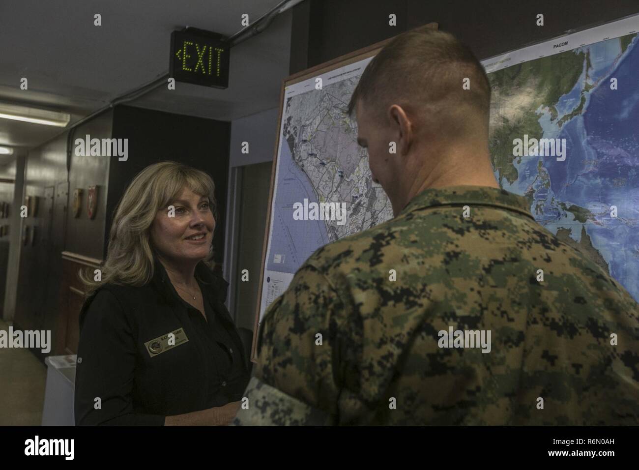 Lt col warren cook hi-res stock photography and images - Alamy