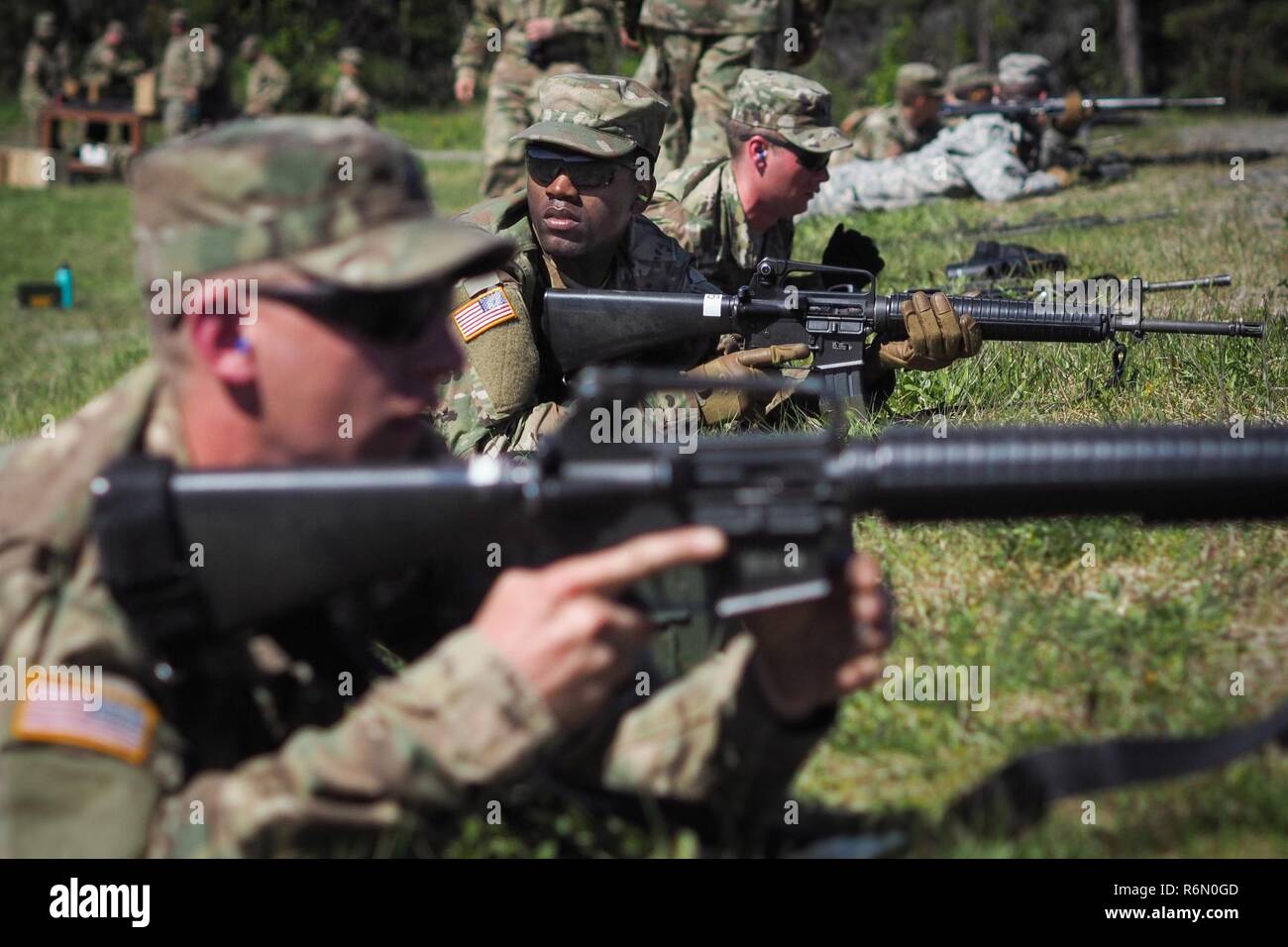 A soldier assigned to the 98th Support Maintenance Company, 17th Combat ...