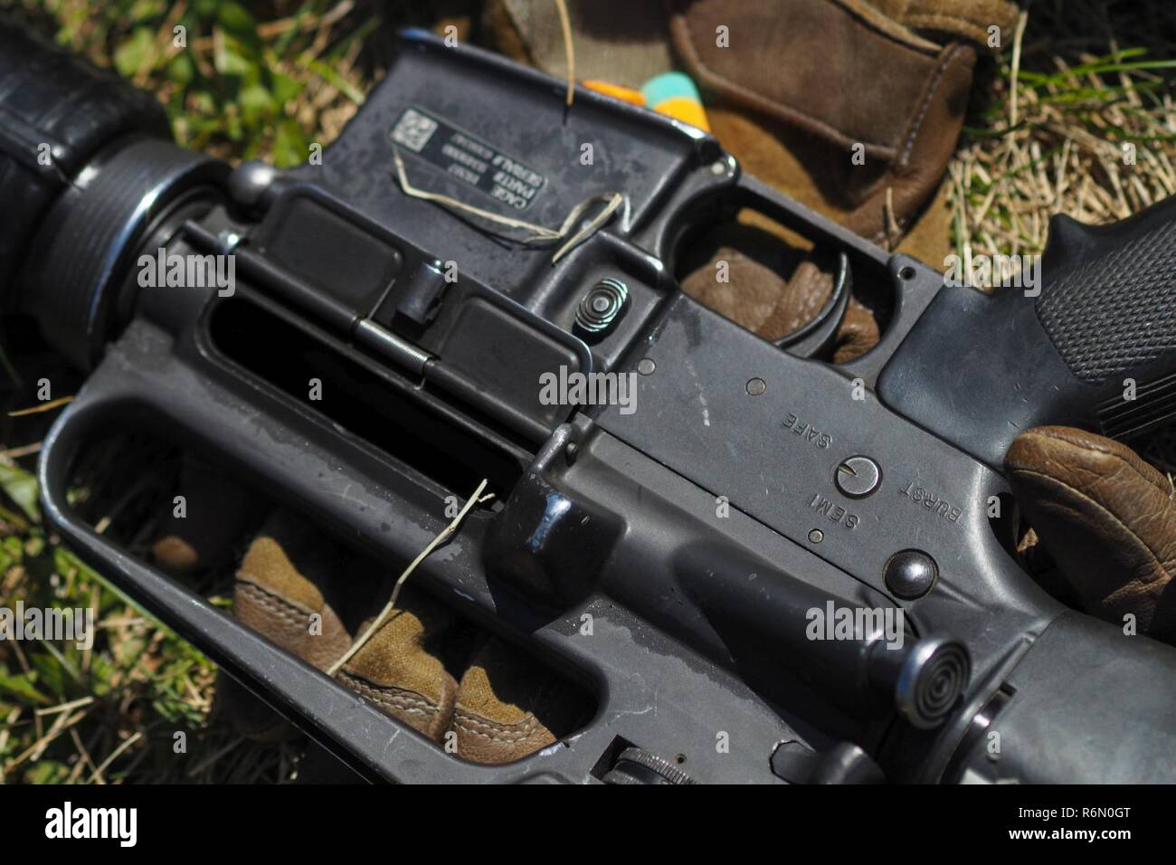 M16a2 rifle hi-res stock photography and images - Alamy