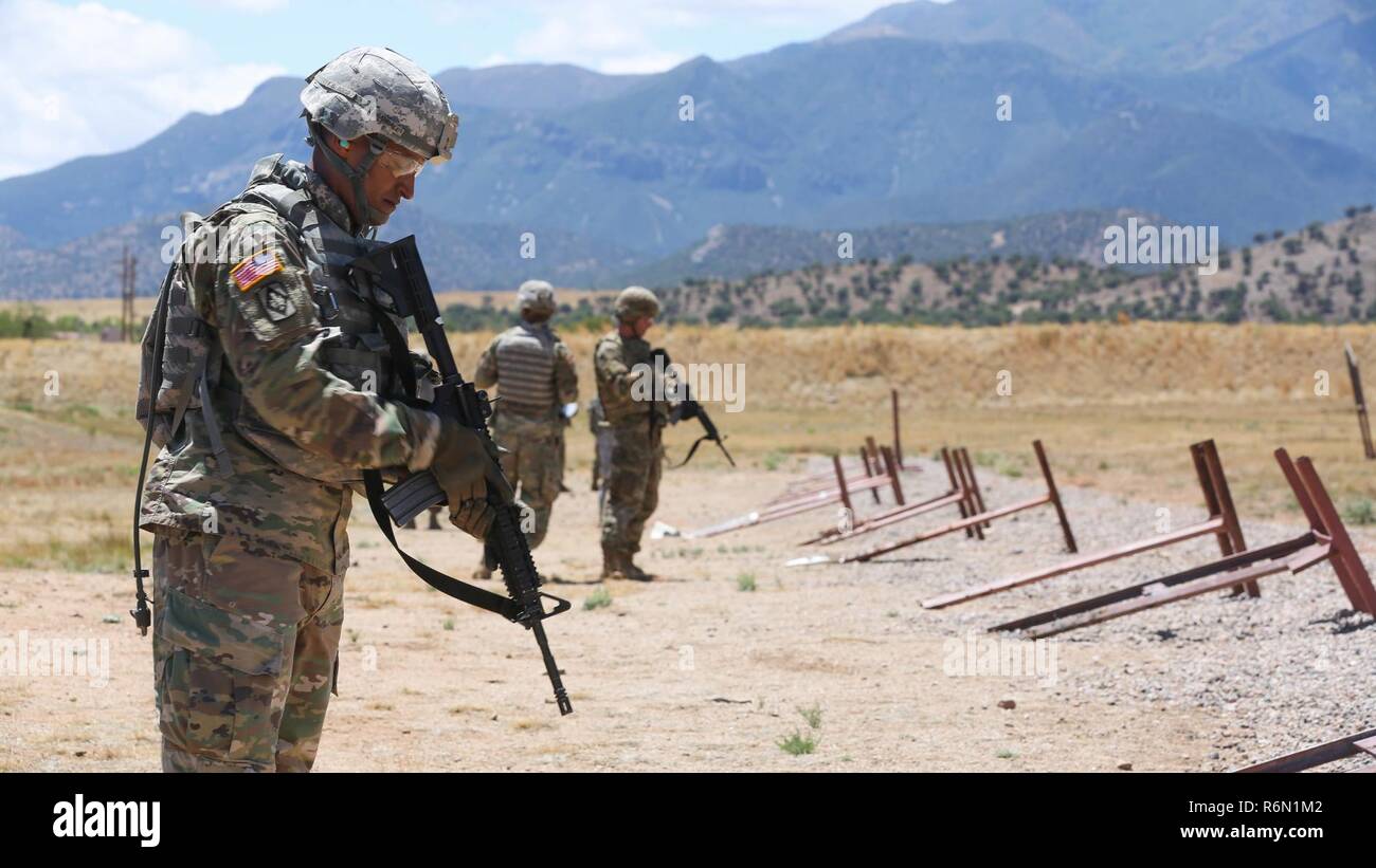 U s army soldier ssg eric hi-res stock photography and images - Alamy