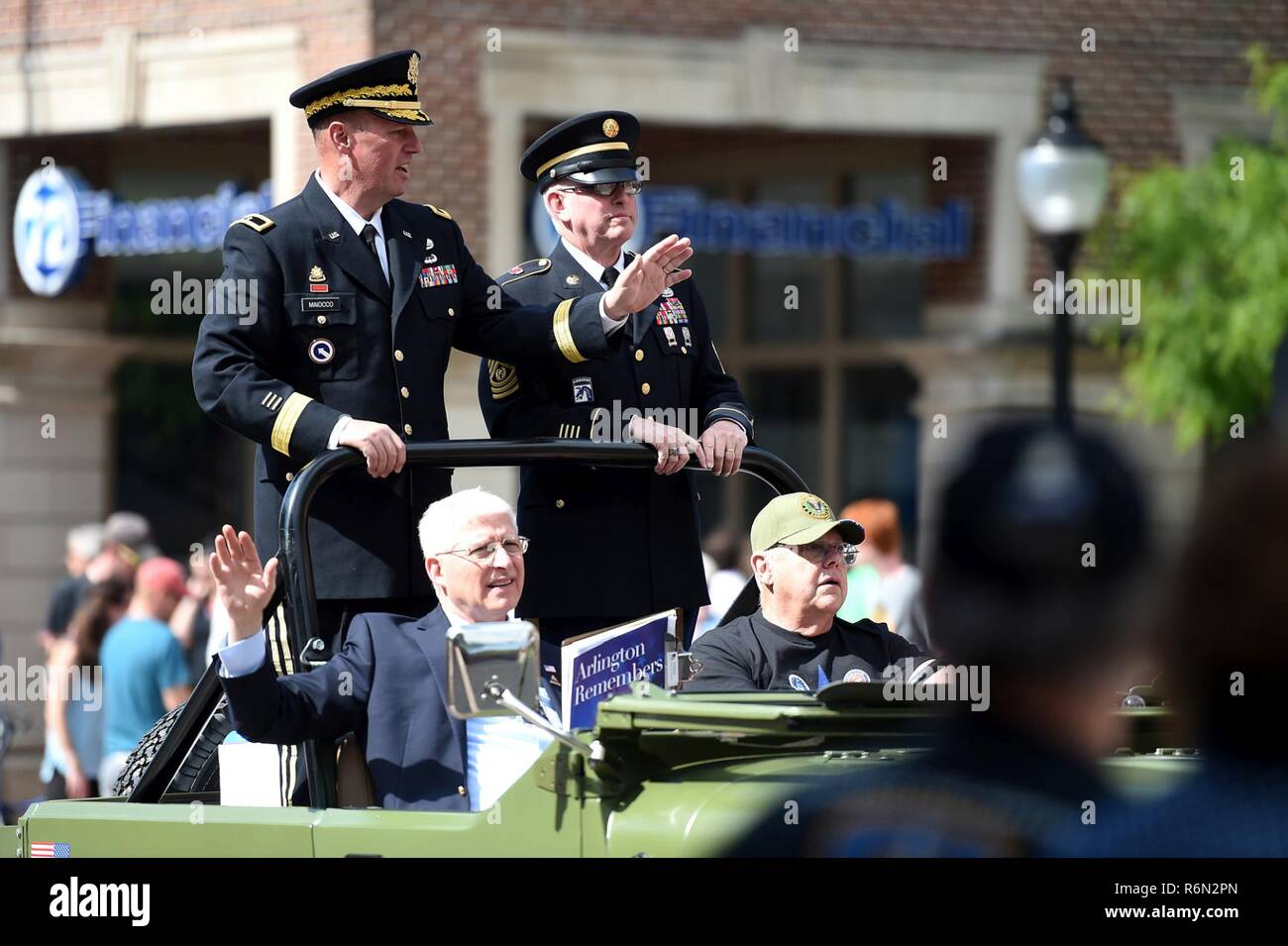 U.S. Army Reserve Brig. Gen. Frederick R. Maiocco Jr., (left ...