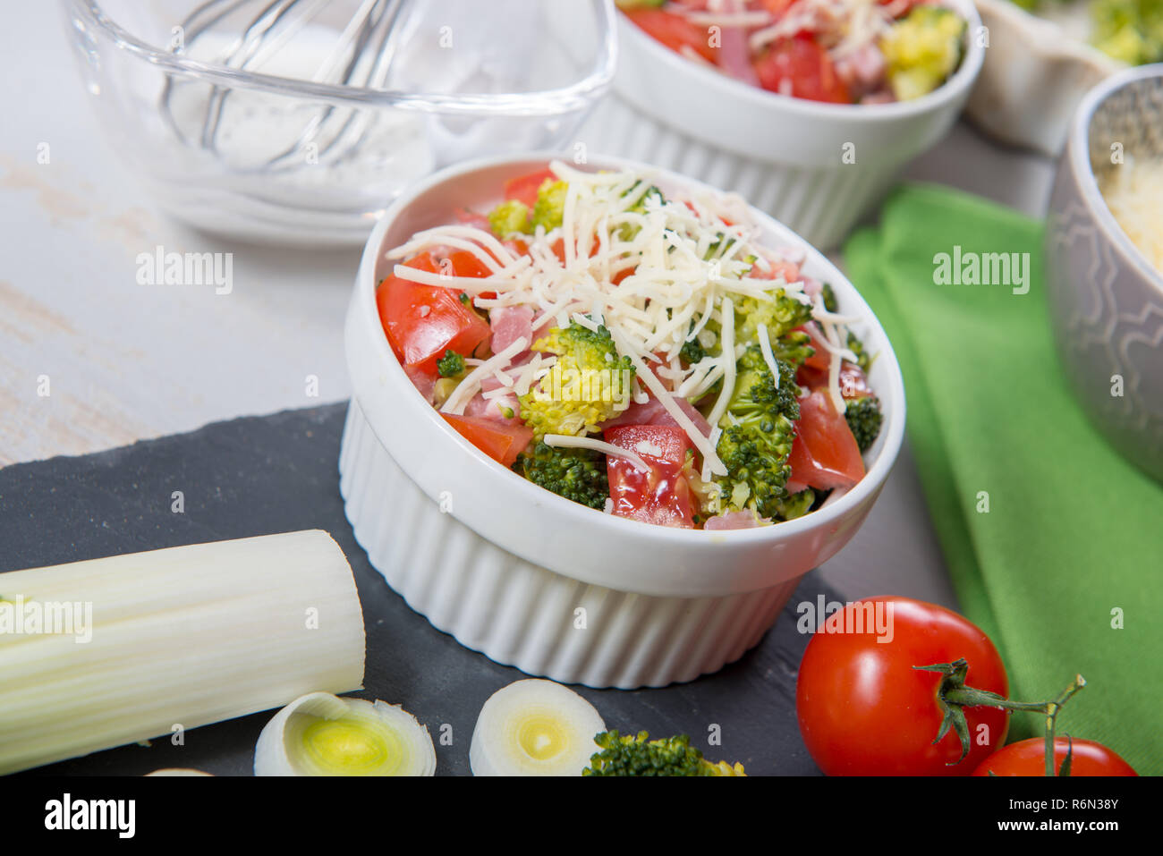 Preparation french quiche lorraine hi-res stock photography and images ...