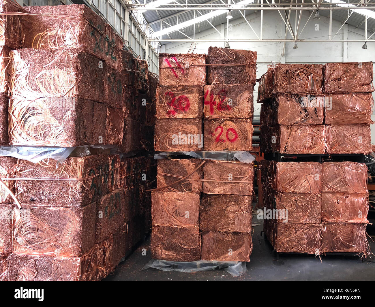 Copper scroll hi-res stock photography and images - Alamy