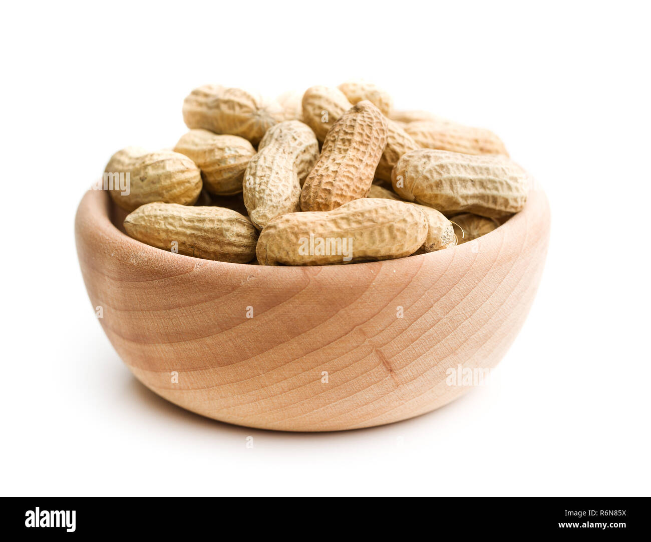 The unpeeled peanuts Stock Photo - Alamy