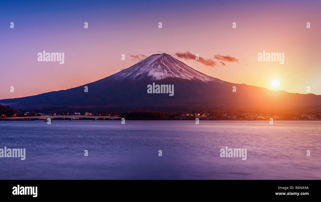 Fuji mountain and Kawaguchiko lake at sunset, Autumn seasons Fuji mountain at yamanachi in Japan ...