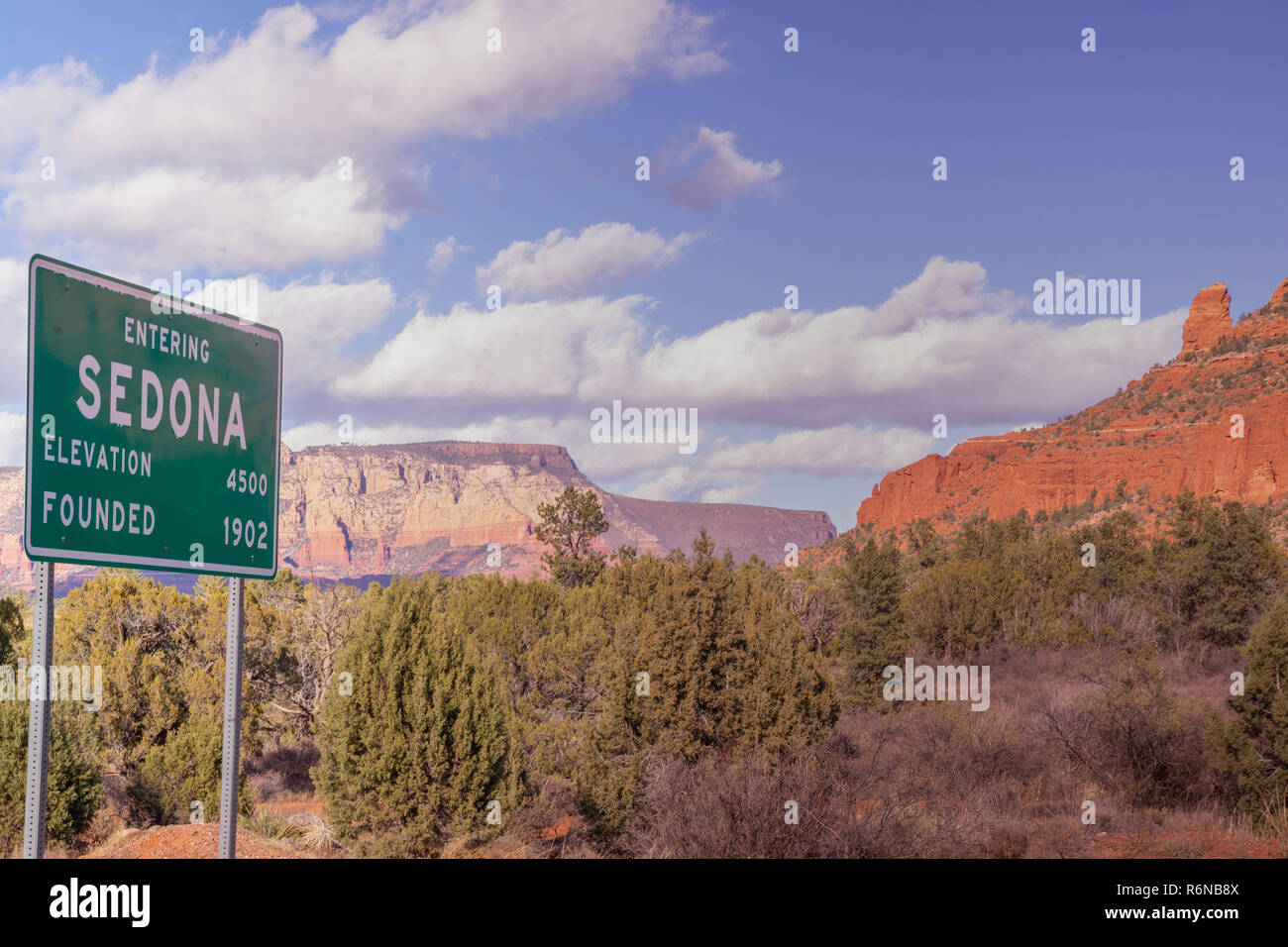 Sedona, Az, road sign with landscape Stock Photo - Alamy