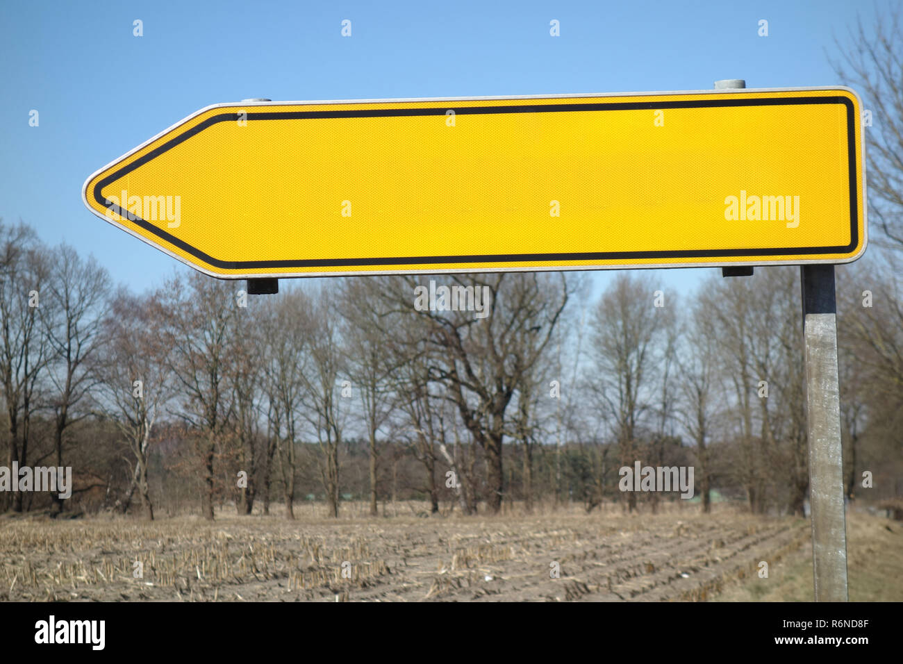 Â directional blank sign Stock Photo - Alamy