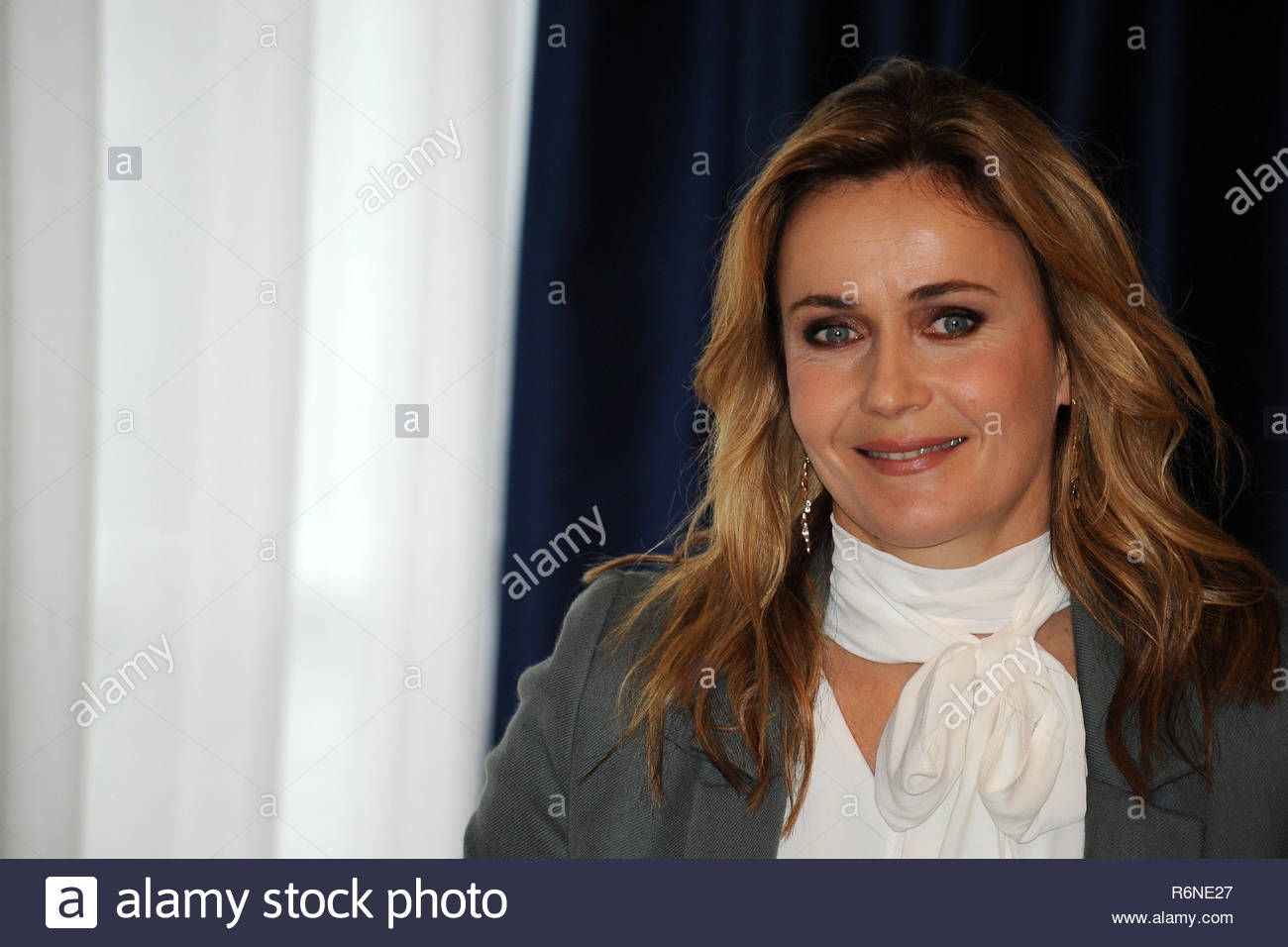Lucia Mascino Stock Photos & Lucia Mascino Stock Images - Alamy