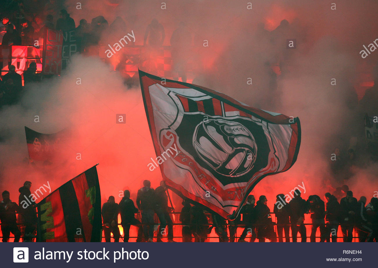 Tifosi Stock Photos & Tifosi Stock Images - Alamy Tifosi Stock Photos & Tifosi Stock Images - Alamy