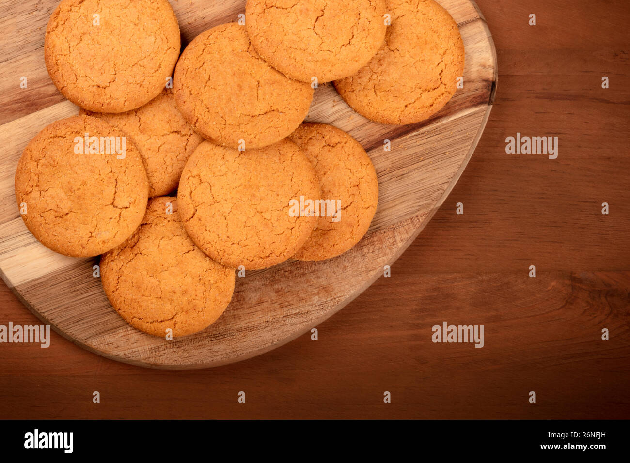 Crisps biscuits hi-res stock photography and images - Alamy