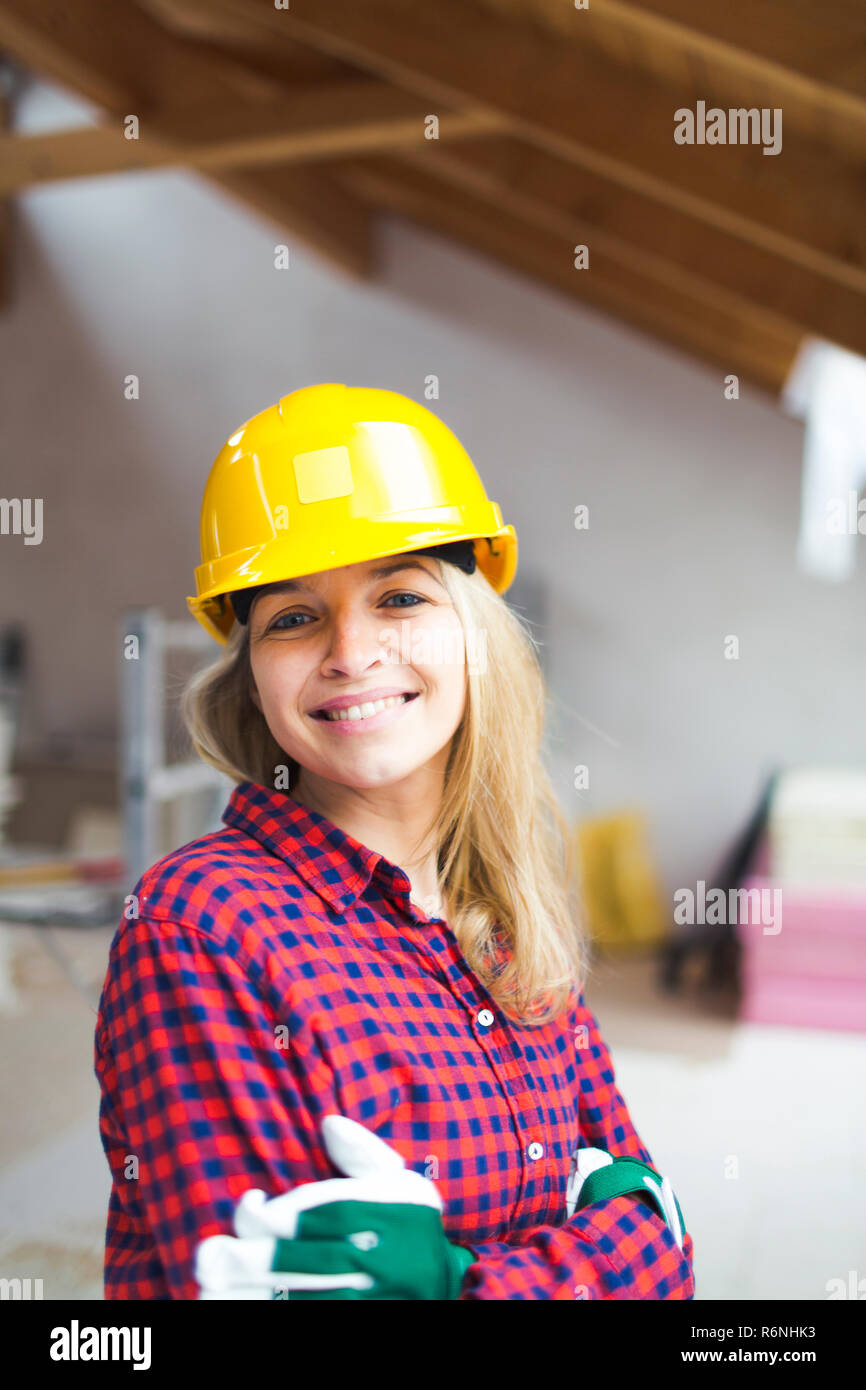 Working mother construction site hi-res stock photography and images ...