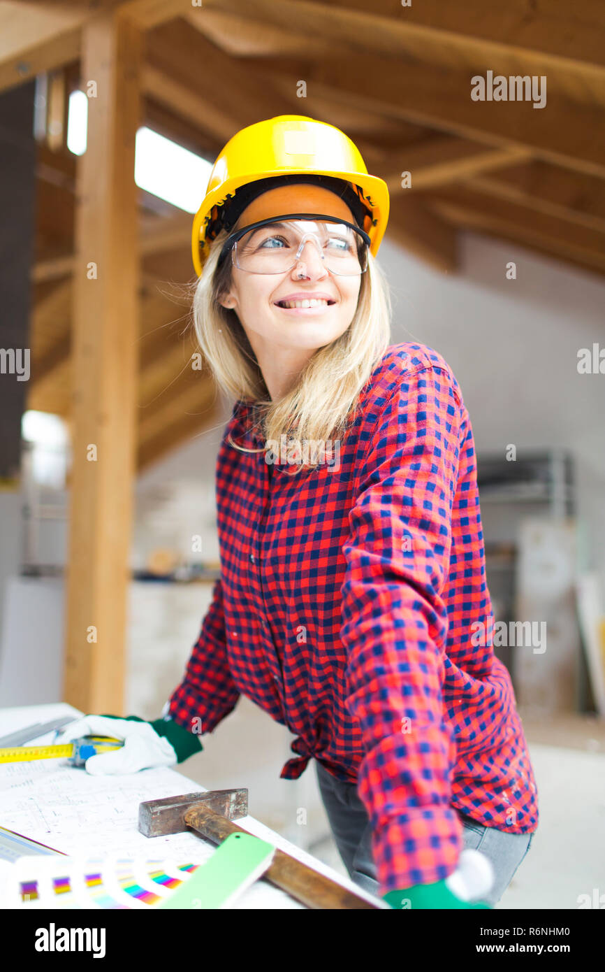 Photo cheerful clever woman hi-res stock photography and images - Alamy