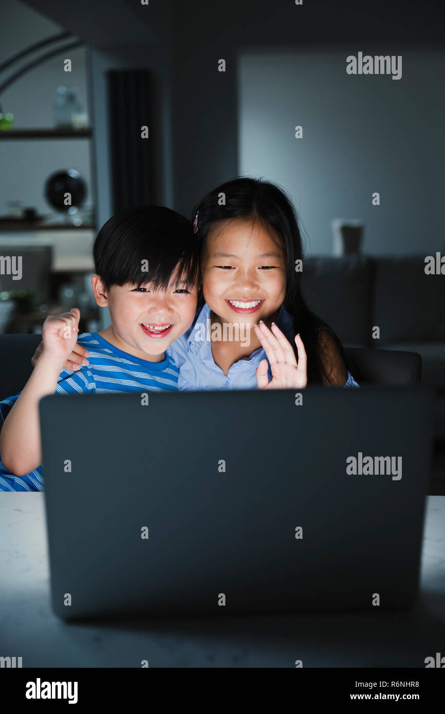Staying Connected to our Family with Technology Stock Photo - Alamy