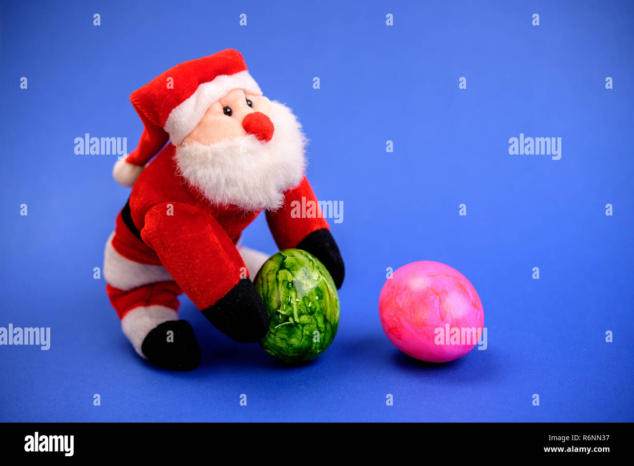 Santa christmas easter bunny hi-res stock photography and images - Alamy