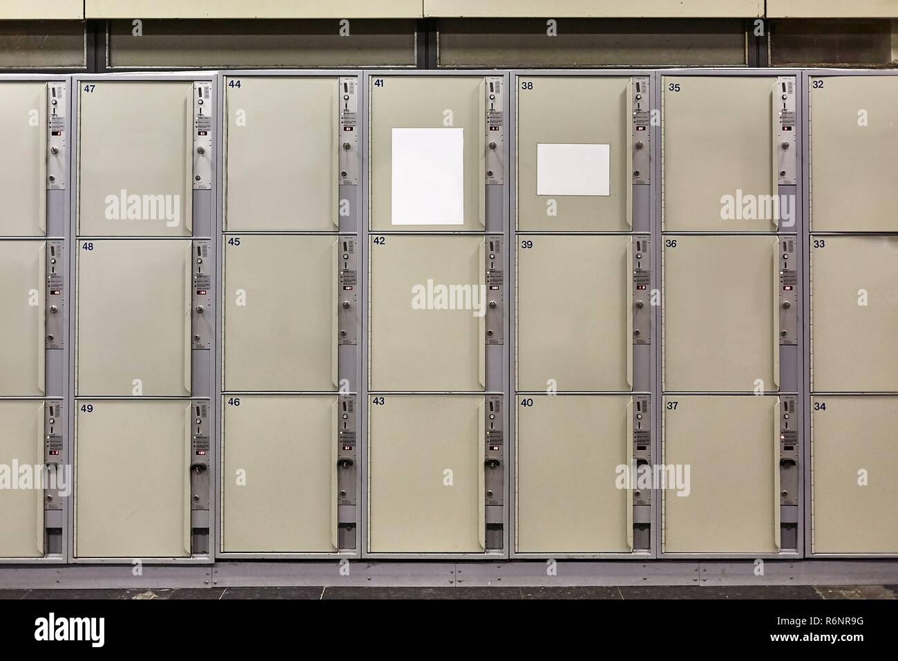 Visitor lockers hi-res stock photography and images - Alamy