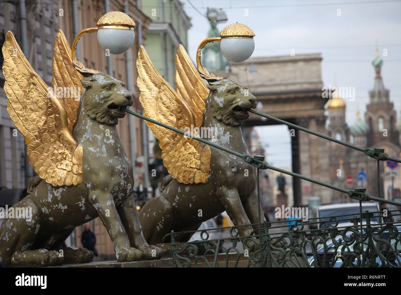 Bank bridge st petersburg hi-res stock photography and images - Alamy