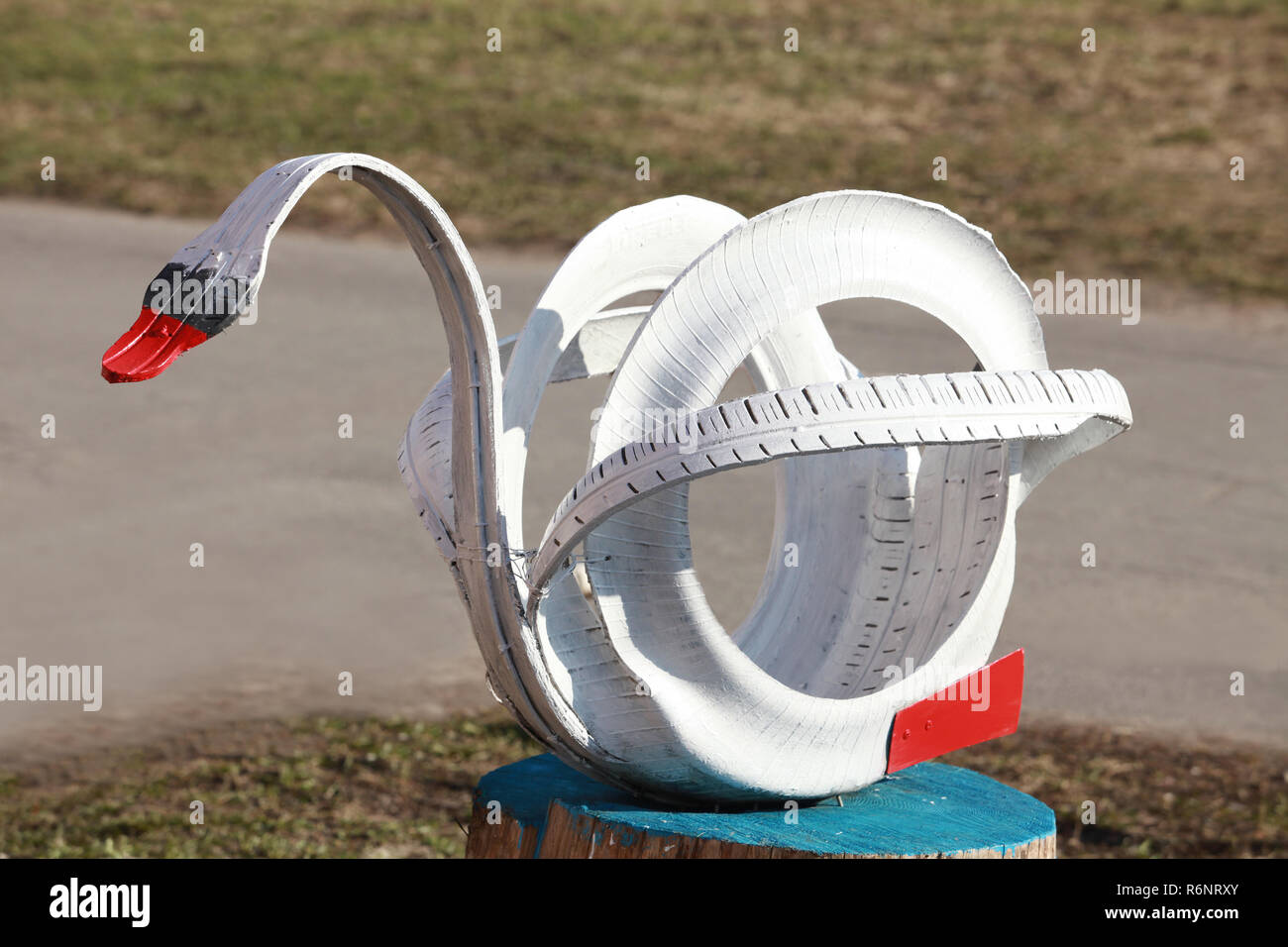 Tire sculpture hi-res stock photography and images - Alamy