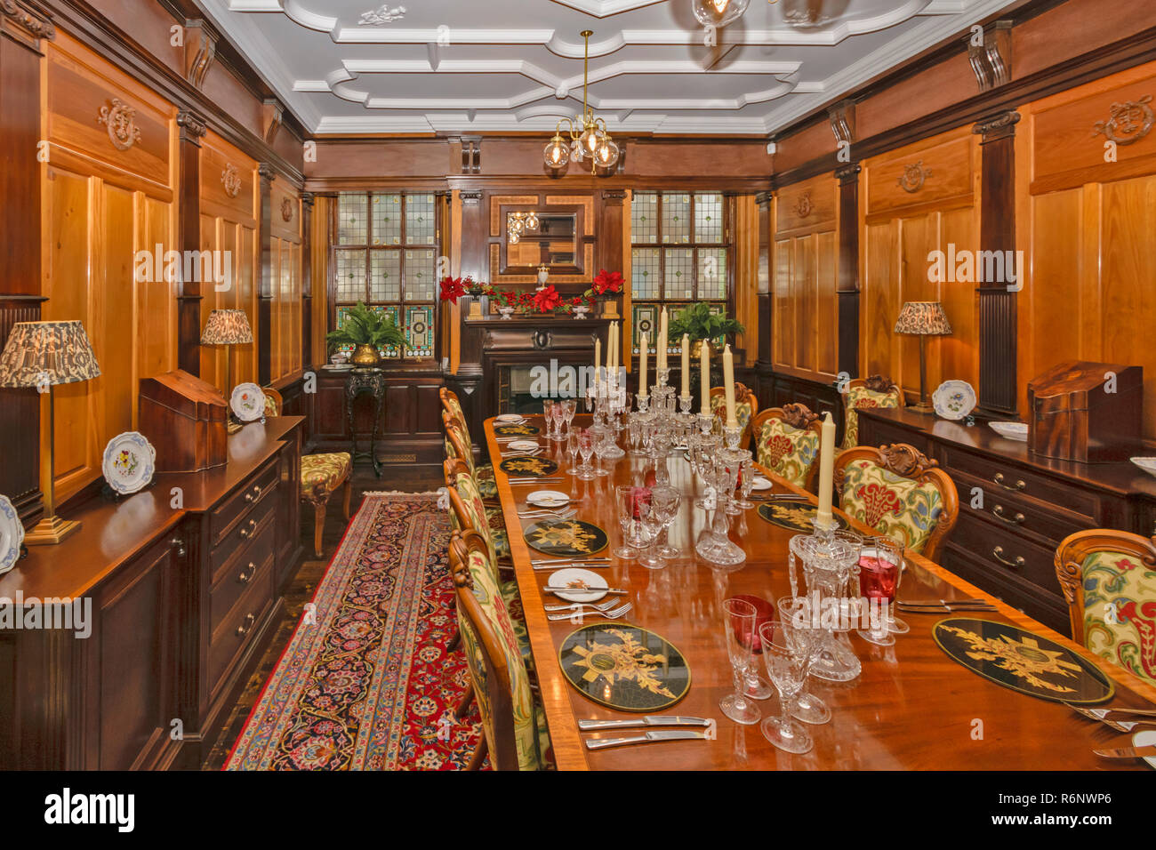 BALLATER ABERDEENSHIRE SCOTLAND THE OLD WAITING ROOM NOW FOR DINING IN ...