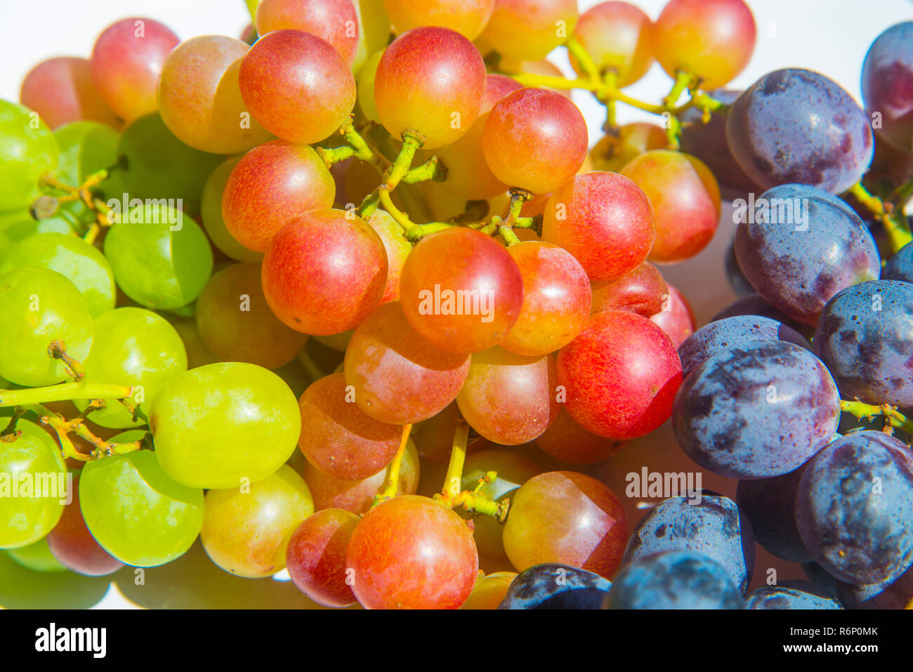 Three colour grapes Stock Photo - Alamy