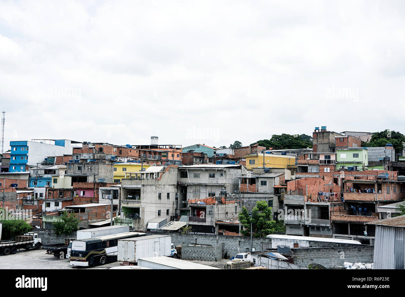 Favelas poverty poor hi-res stock photography and images - Alamy