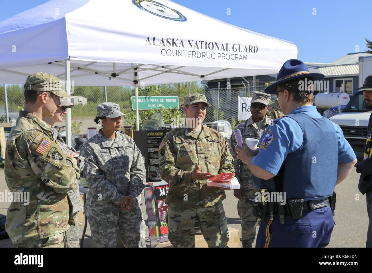 Alaska state trooper hi-res stock photography and images - Alamy