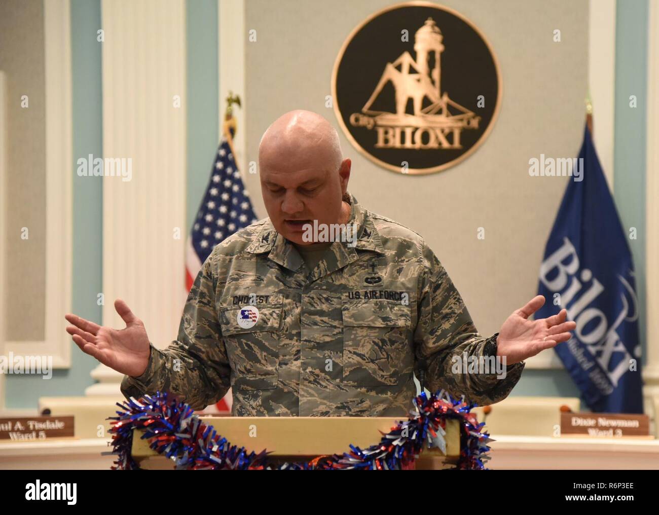 Harry law hall hi-res stock photography and images - Alamy