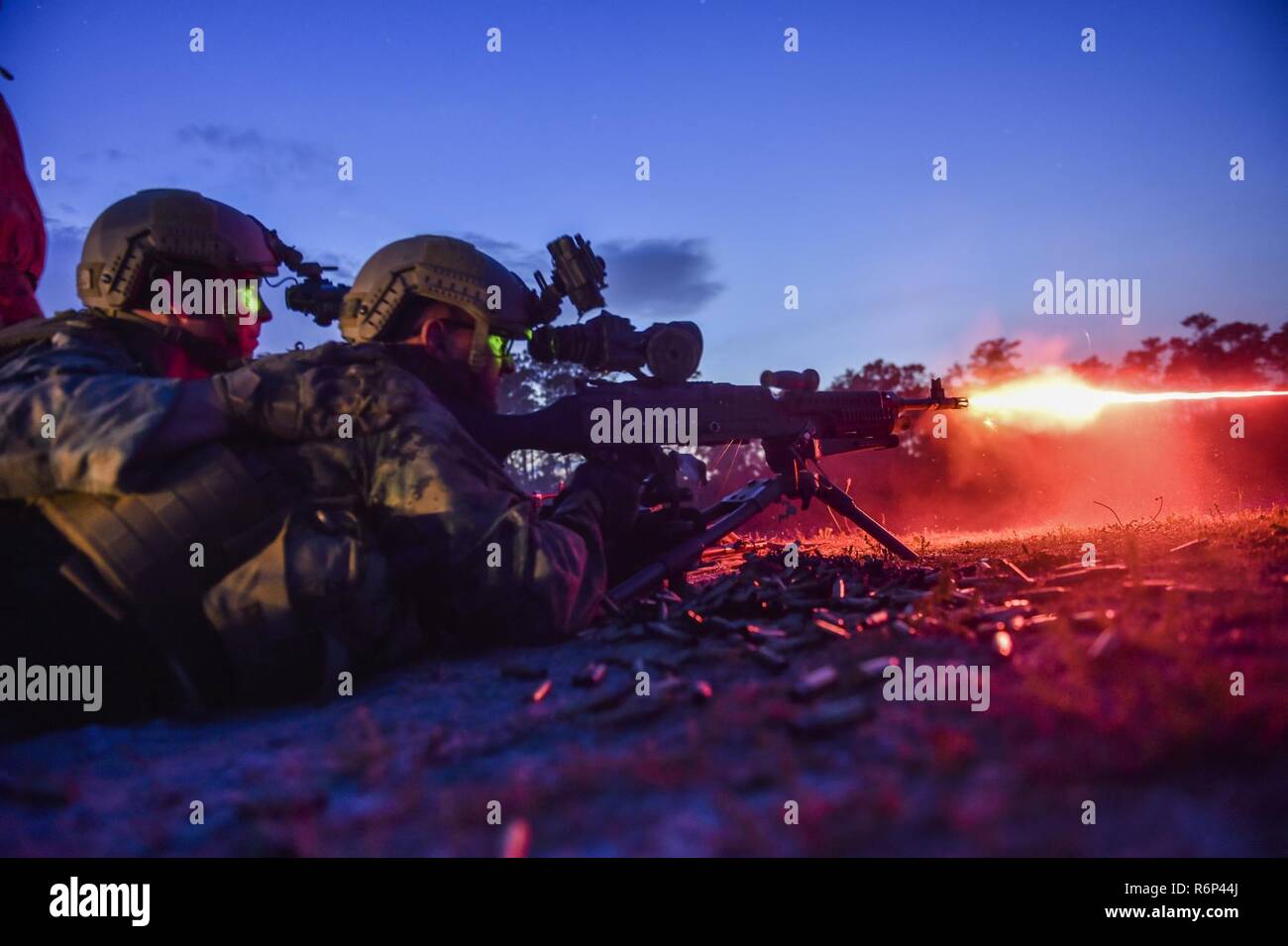 Marine Special Operations School Individual Training Course students ...