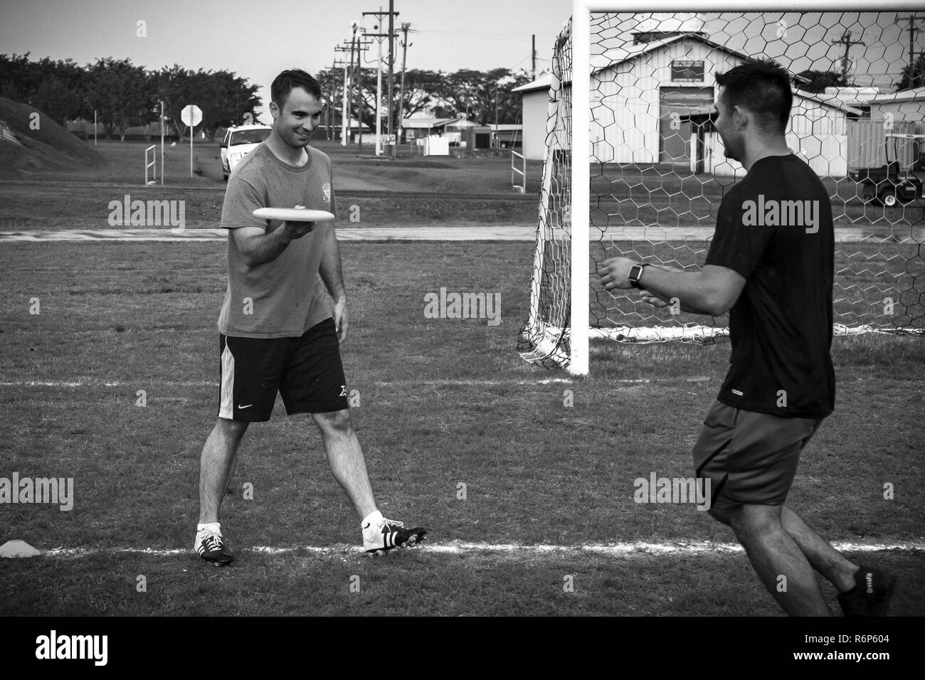 Ulitamate frisbee Black and White Stock Photos & Images - Alamy