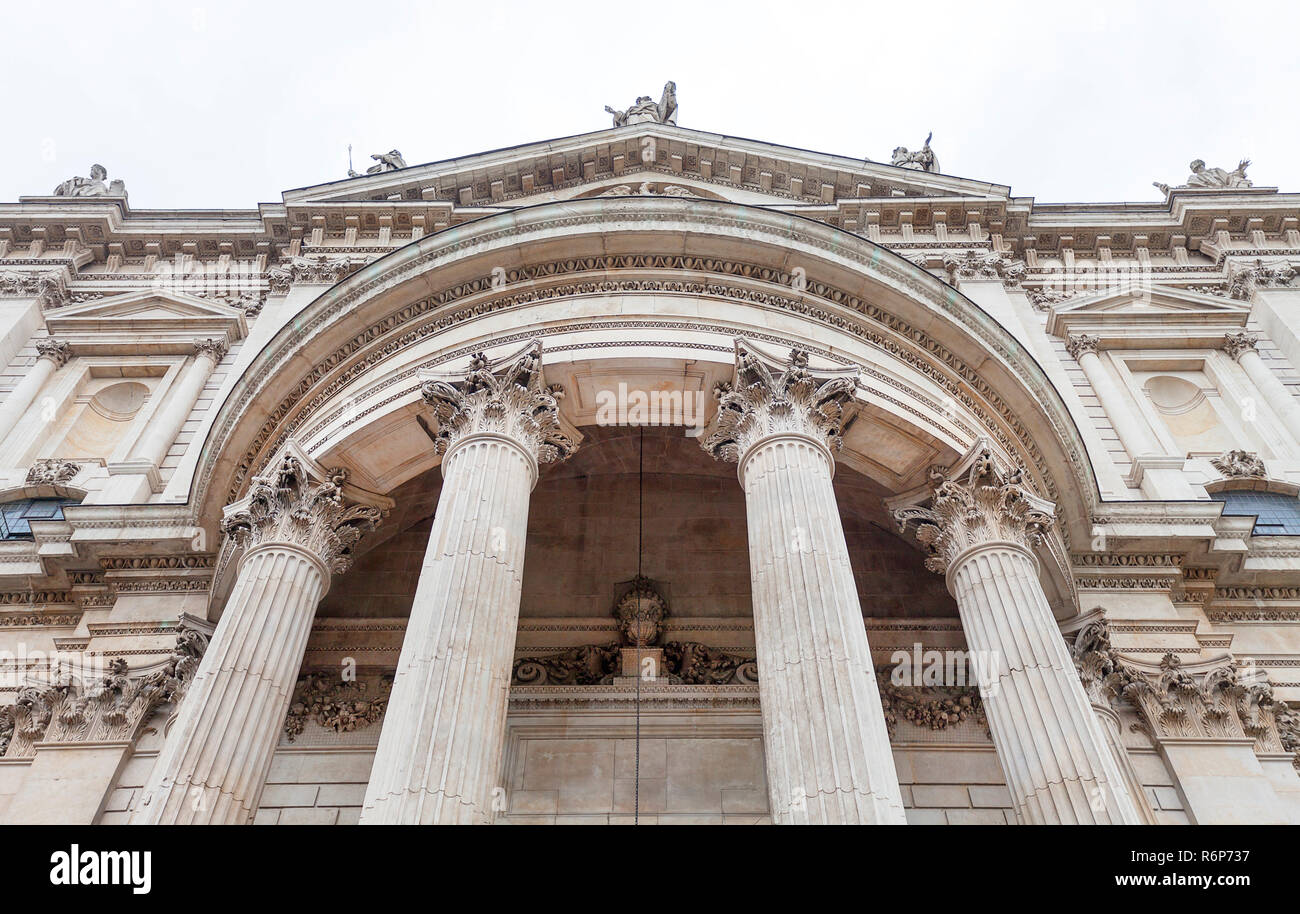 18th century St Paul Cathedral, decorative columns, London, United ...