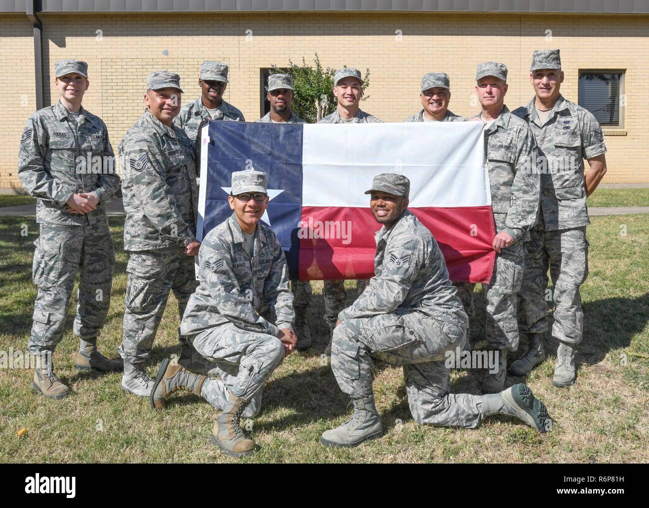 272nd eis hi-res stock photography and images - Alamy