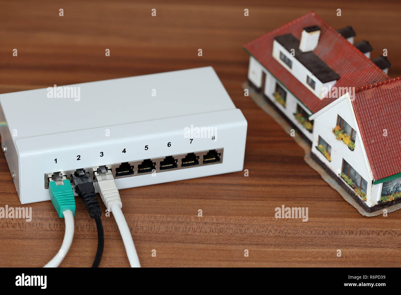 Cable messages hi-res stock photography and images - Alamy