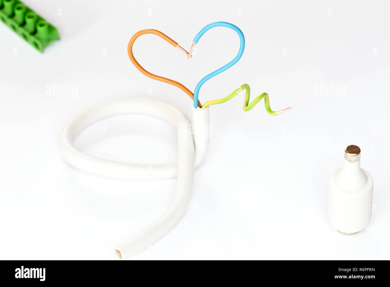 Electrical conduction heart hi-res stock photography and images - Alamy