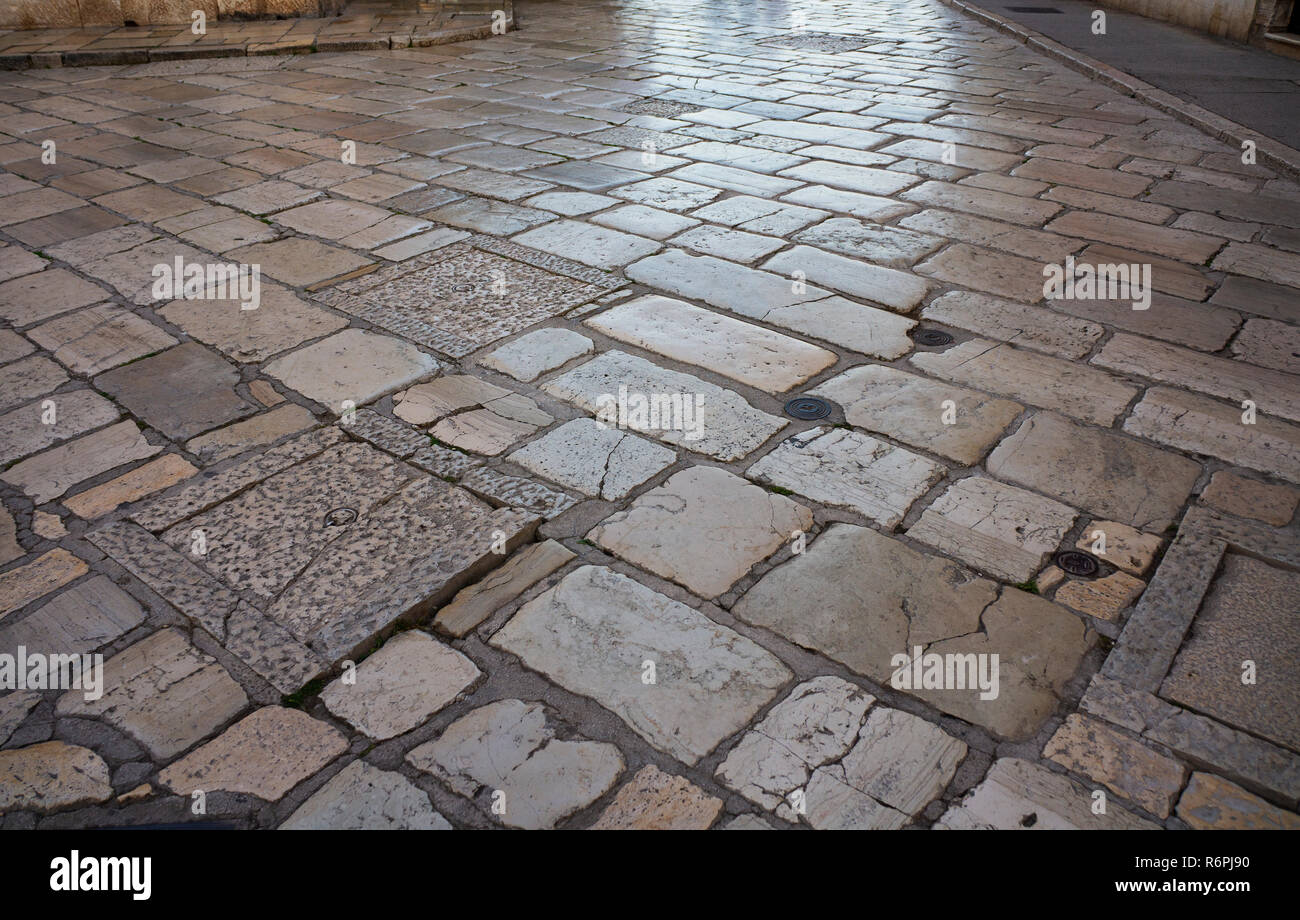 Ancient Mediterranean Paved Street Texture, Roman times Stock Photo - Alamy