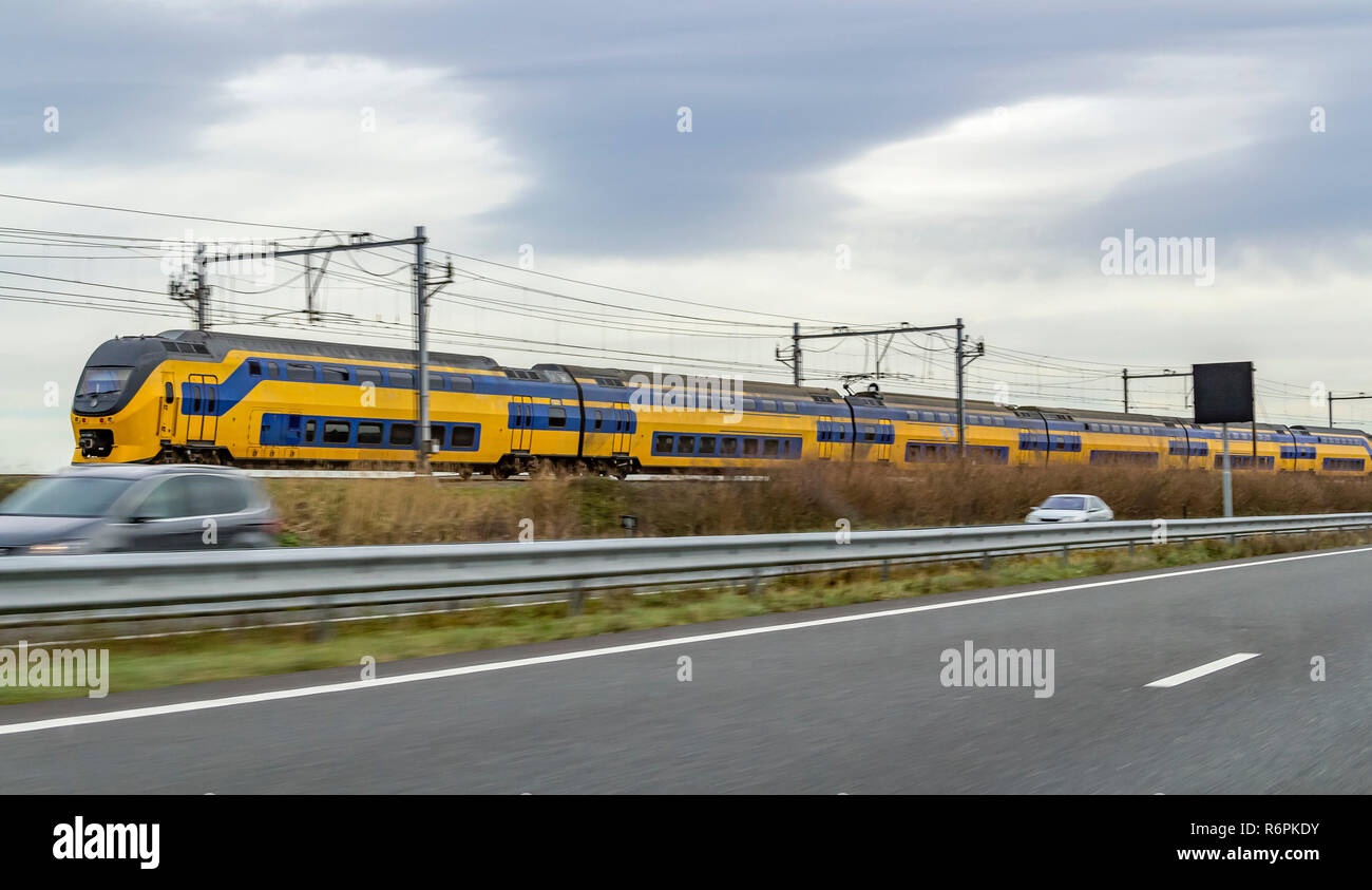 Rolling highway train hi-res stock photography and images - Alamy