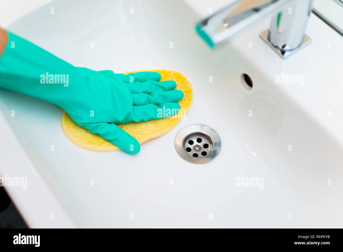 Woman Cleaning The Toilet High Resolution Stock Photography and Images ...