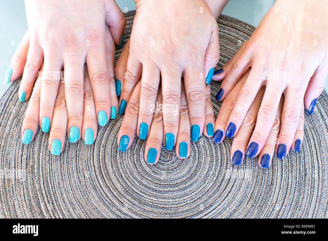 Grasping bones hi-res stock photography and images - Alamy