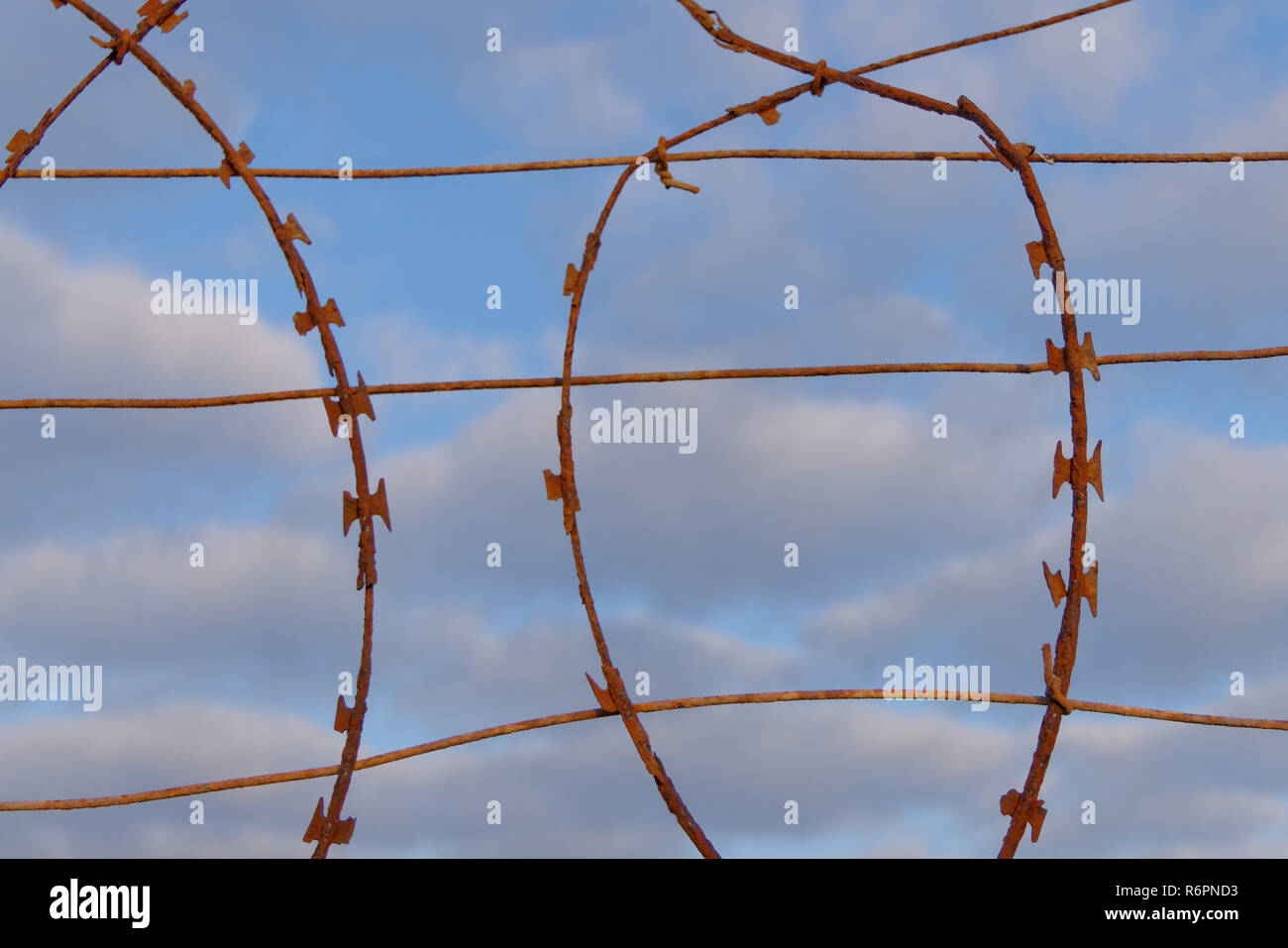 Nato barbed wire hi-res stock photography and images - Alamy