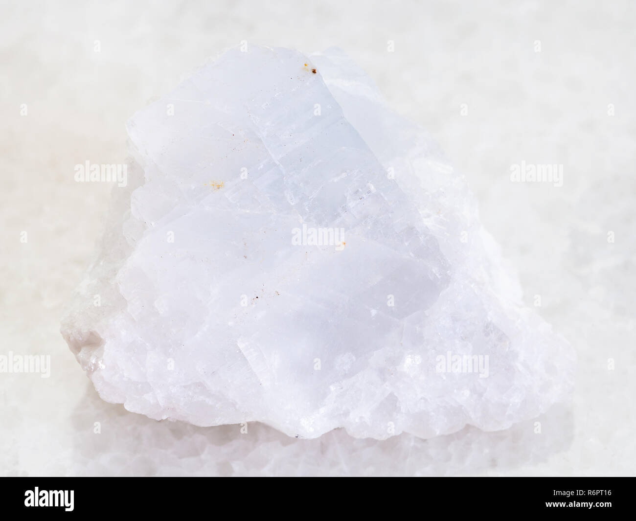 Blue magnesite hi-res stock photography and images - Alamy