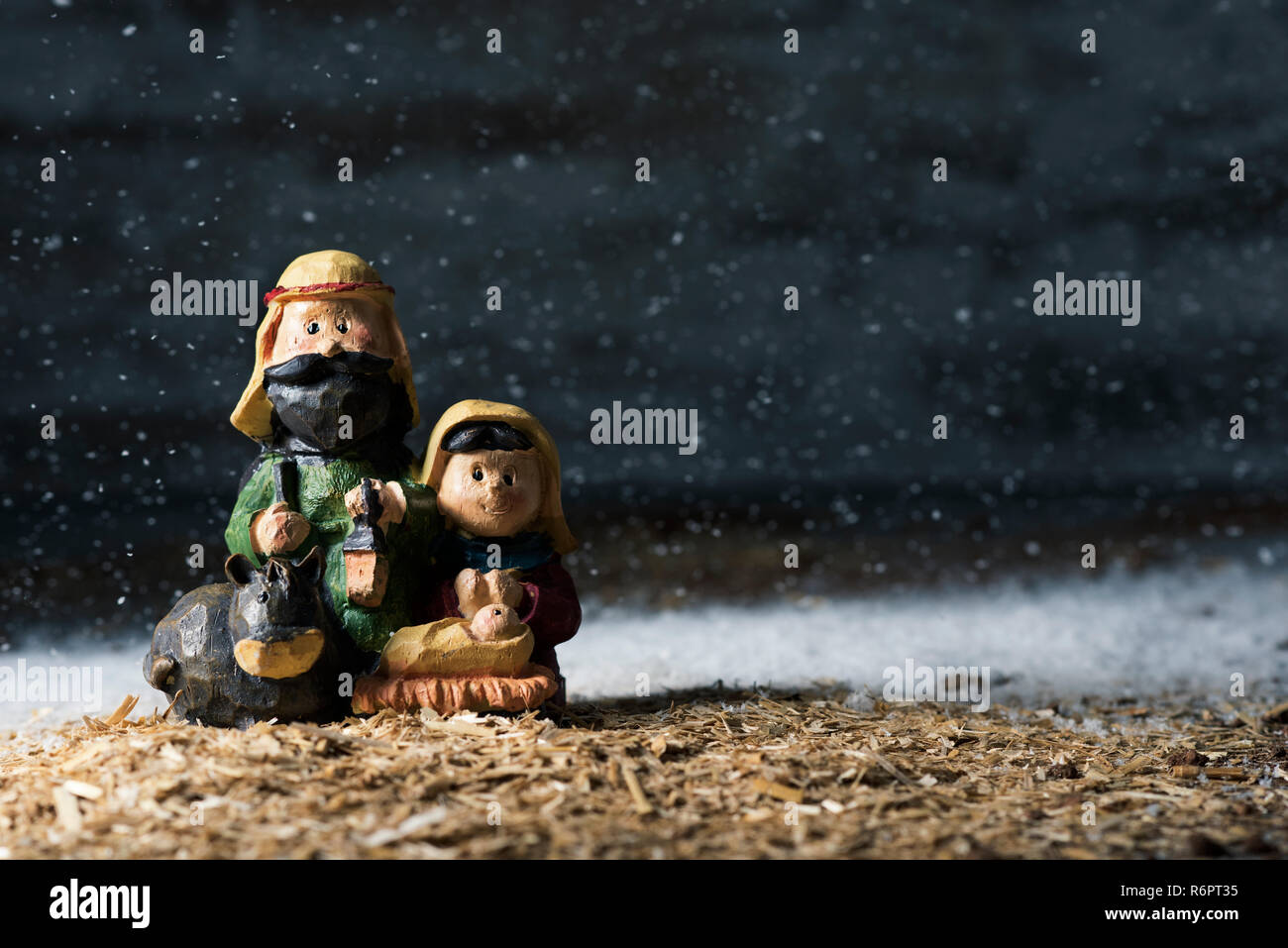 the holy family, the child jesus, the virgin mary and saint joseph, in ...